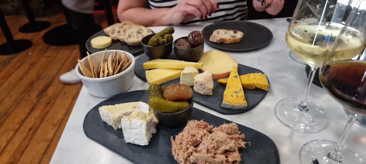 The perfect pairing? Ty Caws Cheese Bar, Cardiff city centre ...