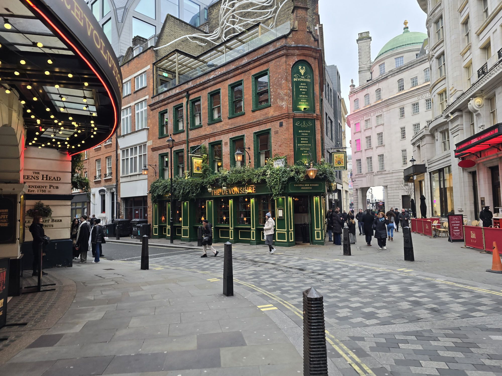 Over hyped or cor blimey that’s nice? The Devonshire, Soho, London ...