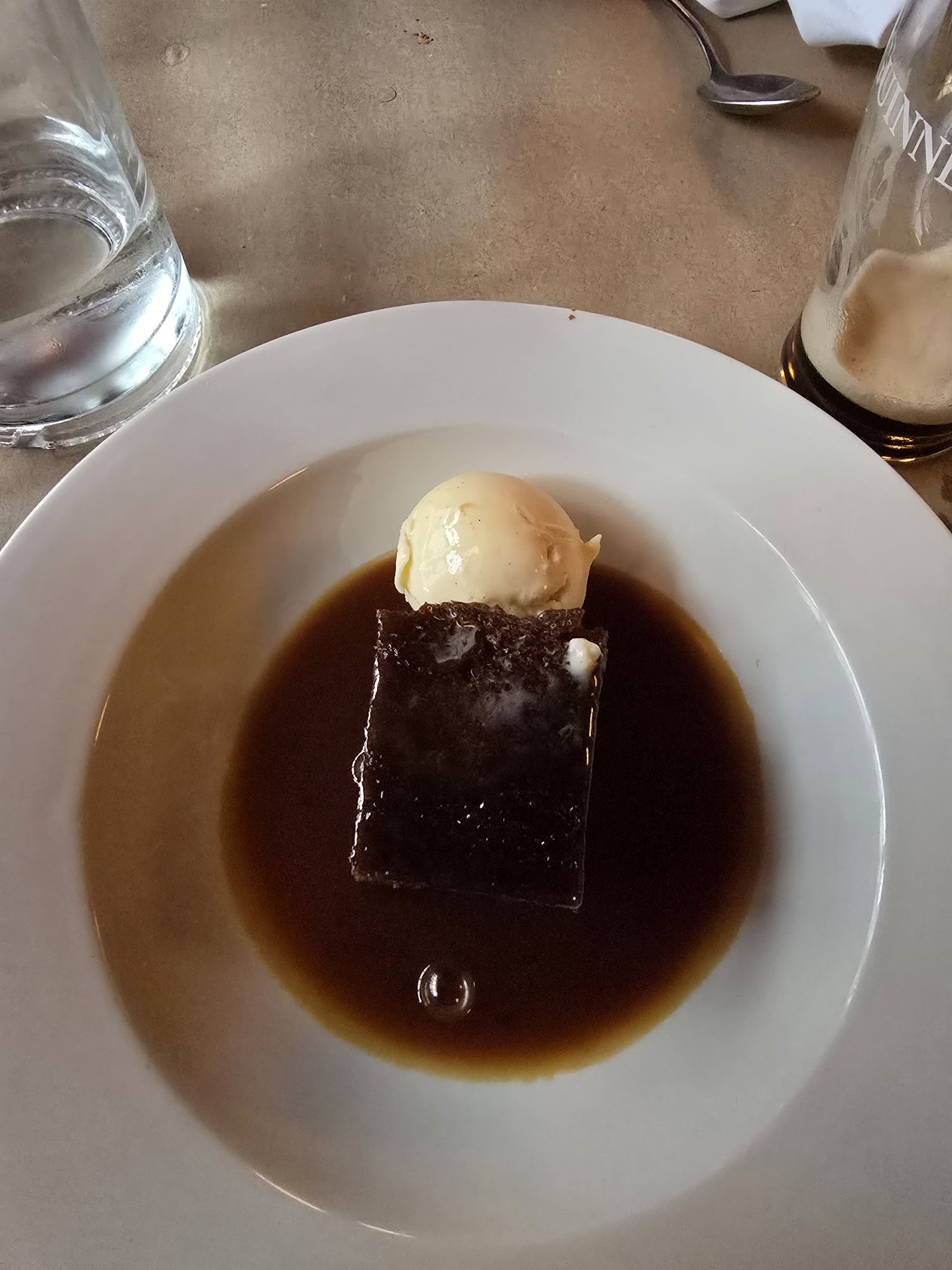 Over hyped or cor blimey that’s nice? The Devonshire, Soho, London ...